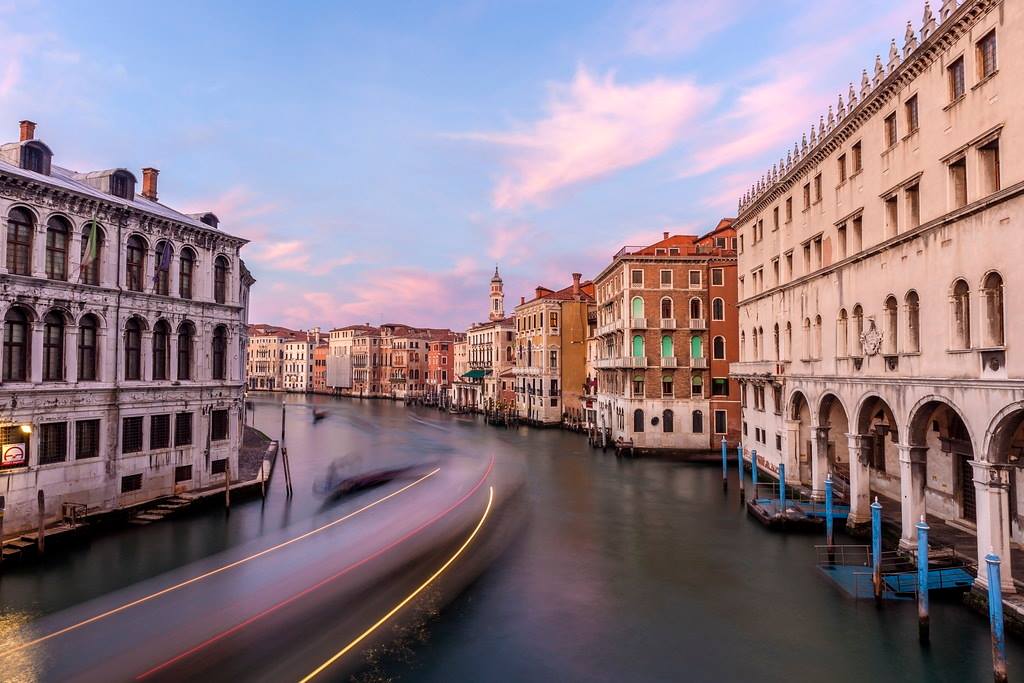 Johnny Su 的作品 - 送禮物推薦首選！把你的回憶製成禮物！｜Phootime 無框畫第一品牌